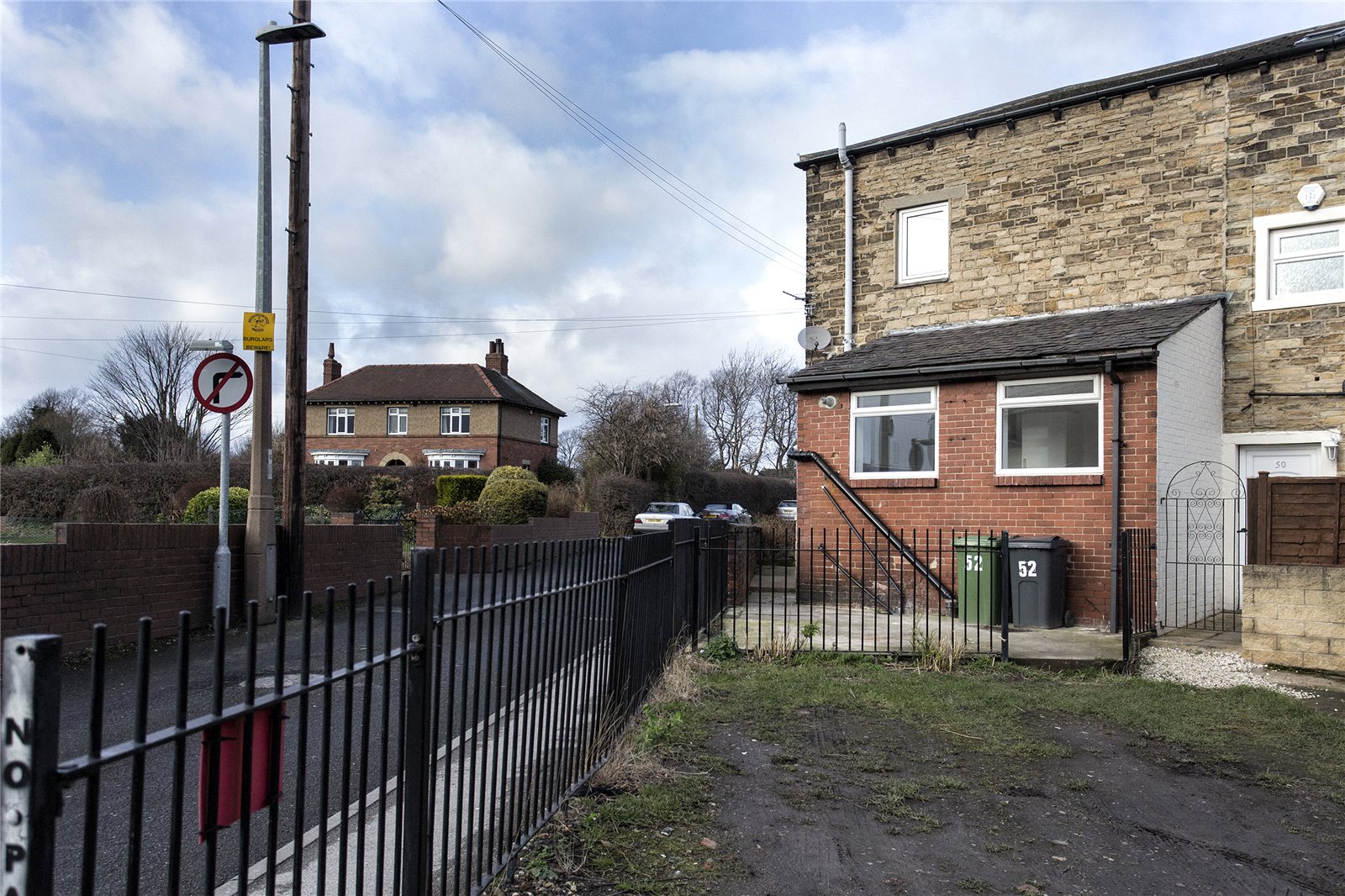 Whitegates Mirfield 2 Bedroom House Sstc In Wellhouse Lane Mirfield