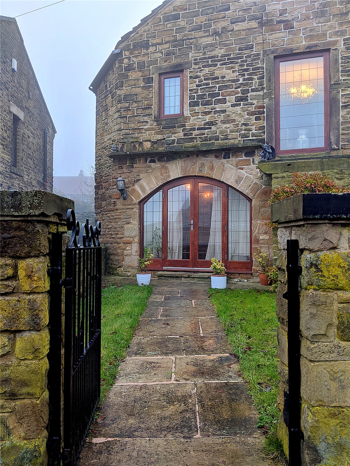 Whitegates Mirfield 4 Bedroom House For Sale In Hopton Hall Lane Upper