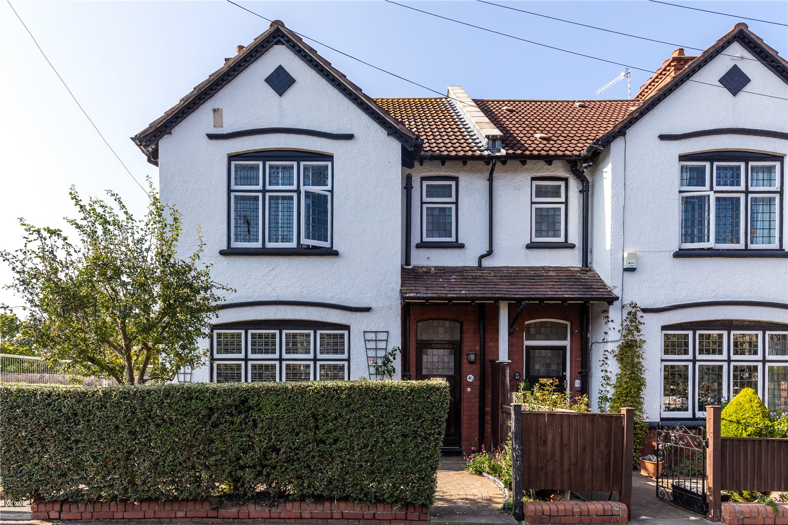 Cj Hole Westbury On Trym 4 Bedroom House Sstc In Stoke Lane Westbury